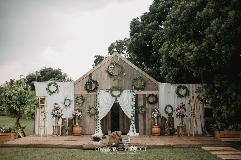 13 Dekorasi Pernikahan Outdoor yang Bisa Jadi Inspirasimu! - Undangan Online